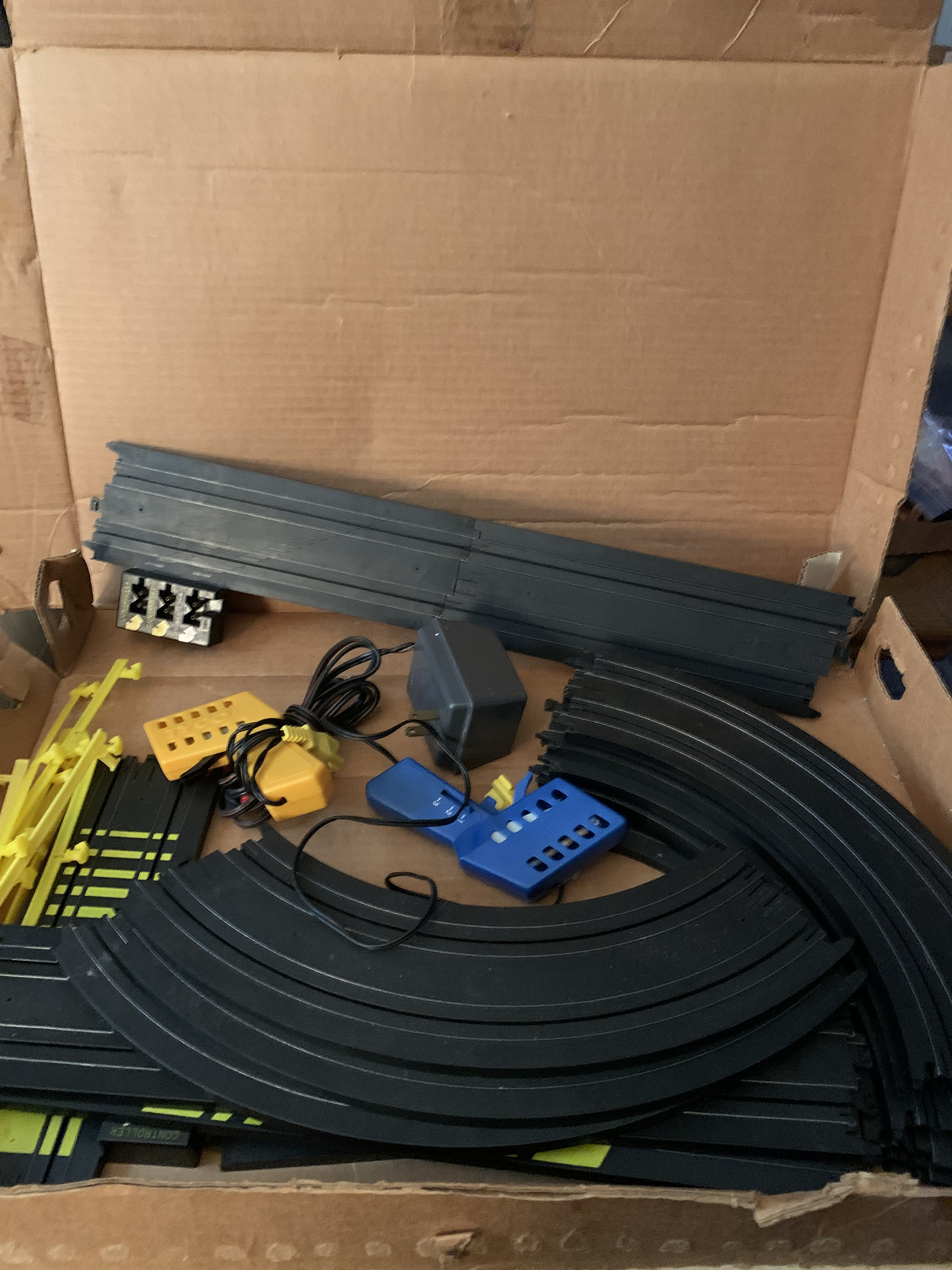 Vintage Early 1980s TYCO Super Vetted Electric Racing Set Not Complete ...