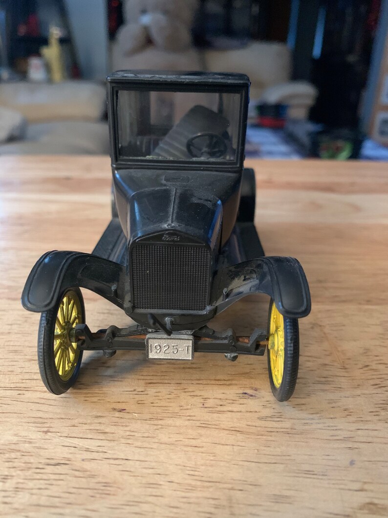 1925 Model T Black, Yellow Wheels, Plastic Model - Etsy