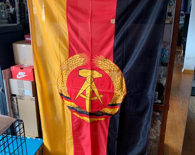 Vintage 1970s Original Cold War, DDR East German Vertical Flag for ...