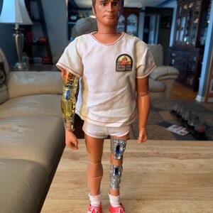 Vintage 1975 General Mills 6 Million Dollar Man Steve Austin, 13 Inch Figure With Critical ...