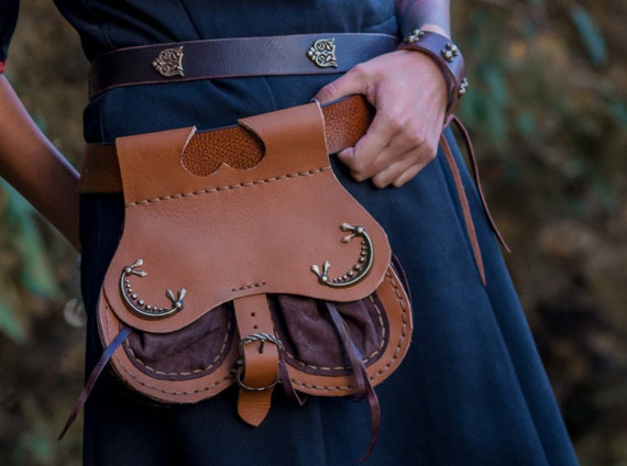 Handmade Kidney Pouch Medieval 14th Century Replica High - Etsy
