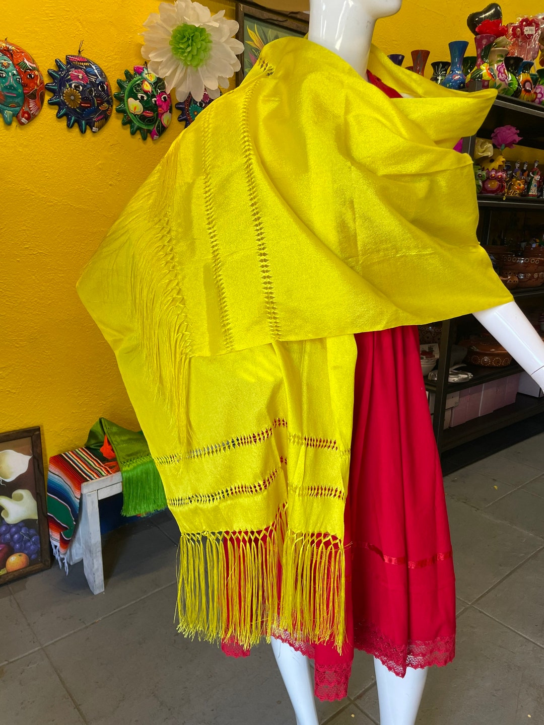 Threads of Tradition: Mexican Rebozos Embracing Heritage and Style - Etsy