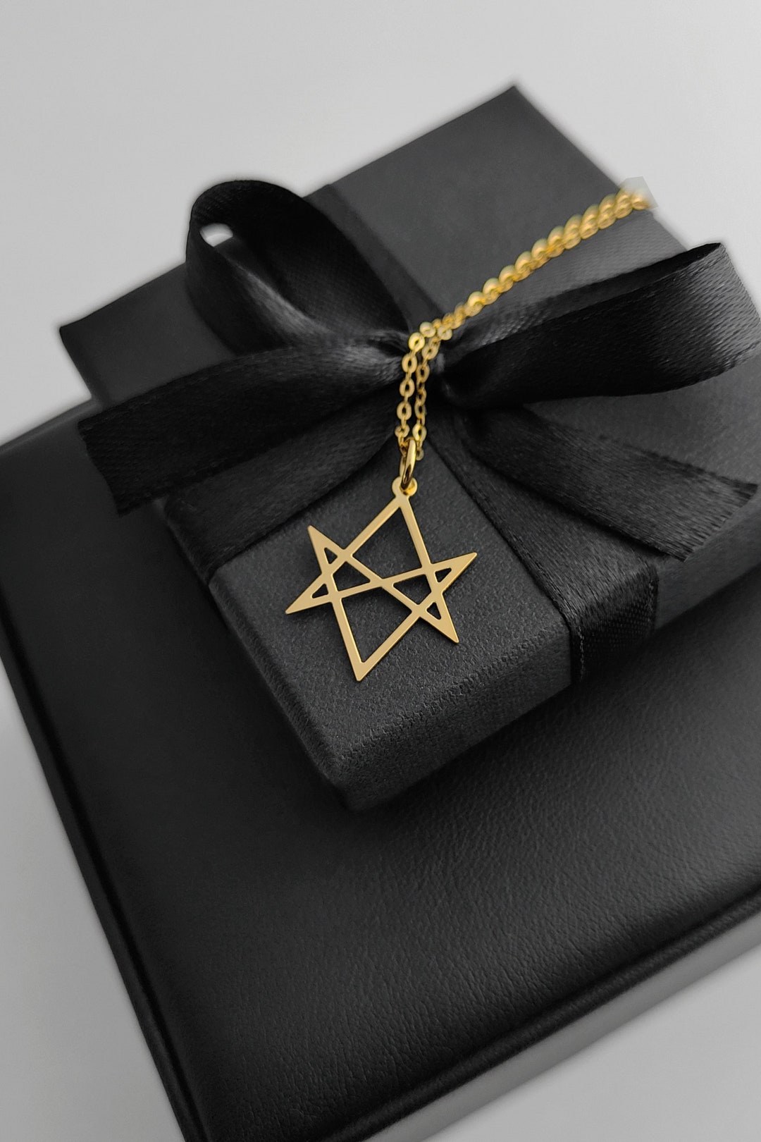 Unicursal Hexagram With 18K Gold Chain. 18K Solid Gold Thelema Pendant ...