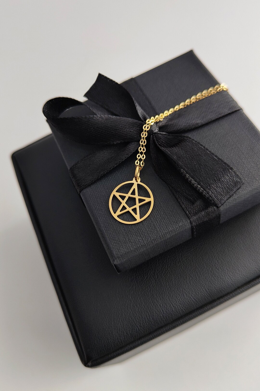 Pentagram With 14K Gold Chain. 14K Solid Gold Small Pentacle Necklace ...