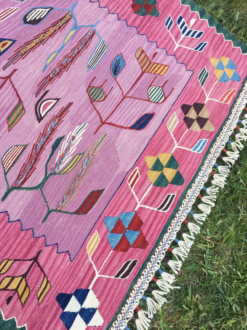 Oriental Small Pink Kilim Rug Flowers Pink Turkish Floor - Etsy