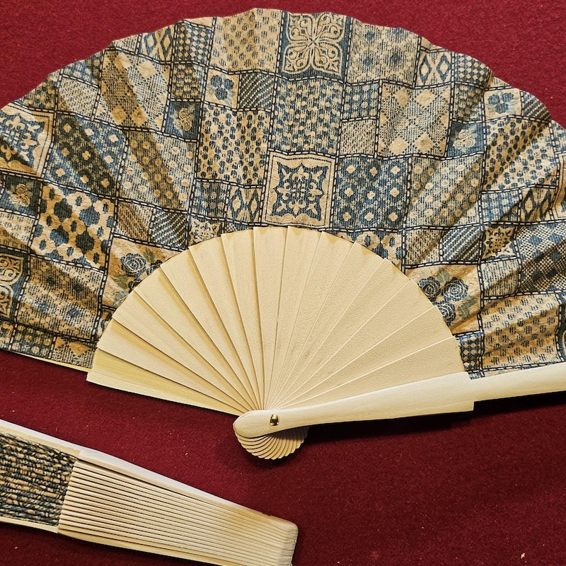 Folding Fan - Etsy