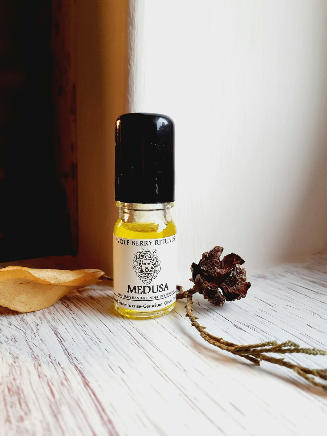 Medusa 5ml Perfume Oil Roll on Bottle Rosewood, Frankincense, Cedarwood ...