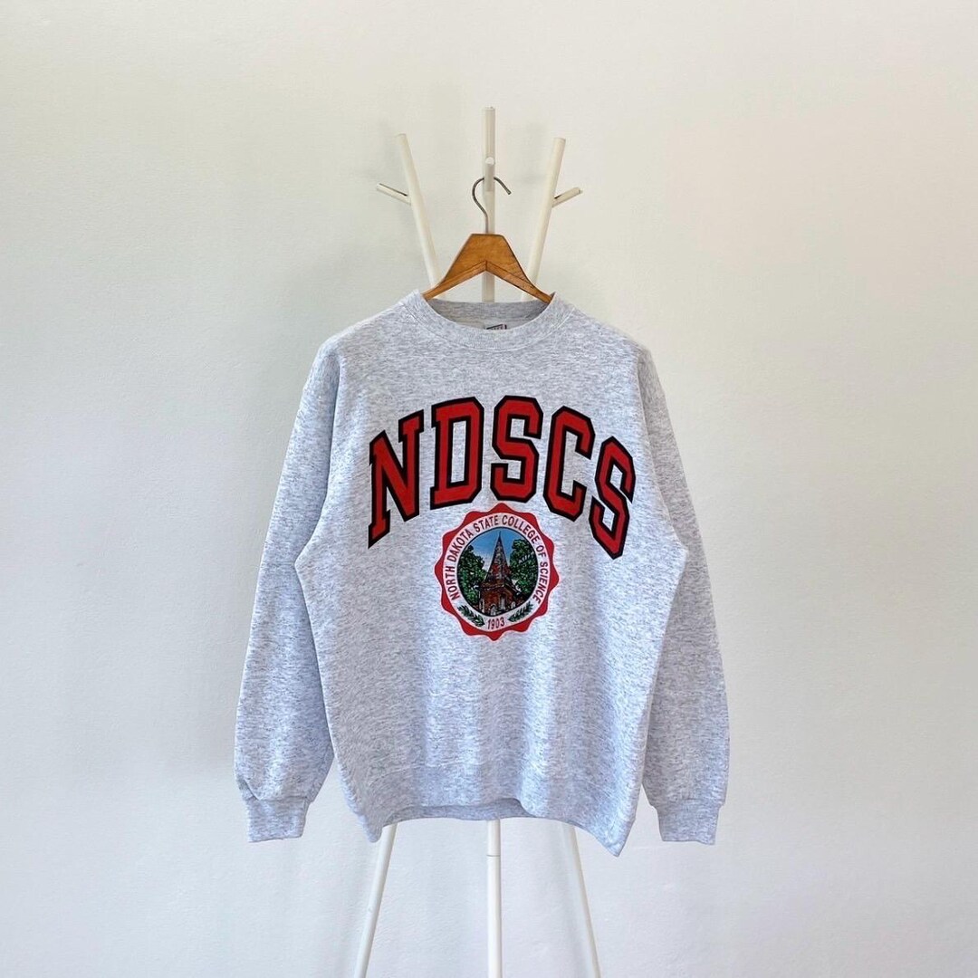 90s North Dakota State College of Science NDSCS Sweatshirt/ M - Etsy