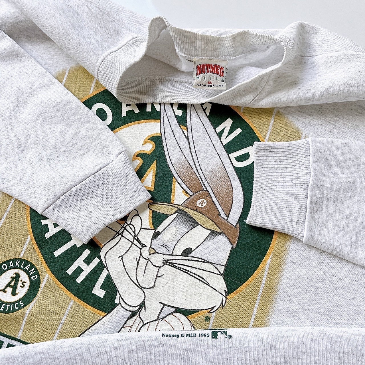 90s Bugs Bunny Looney Tunes X Oakland Athletics MLB Sweatshirt/ XL - Etsy