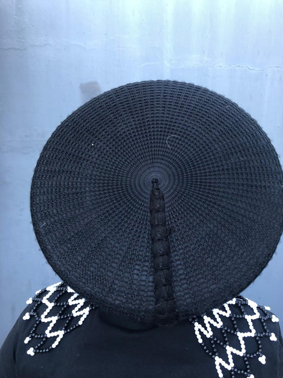 2 Piece Zulu Isicholo Hat and Black and White Beaded Necklace Set ...