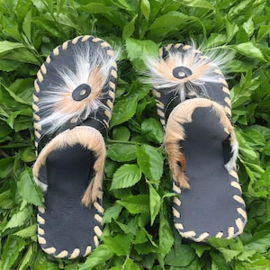 Brown Authentic Zulu Imbadada Sandals Made From Genuine Springbok Hide ...