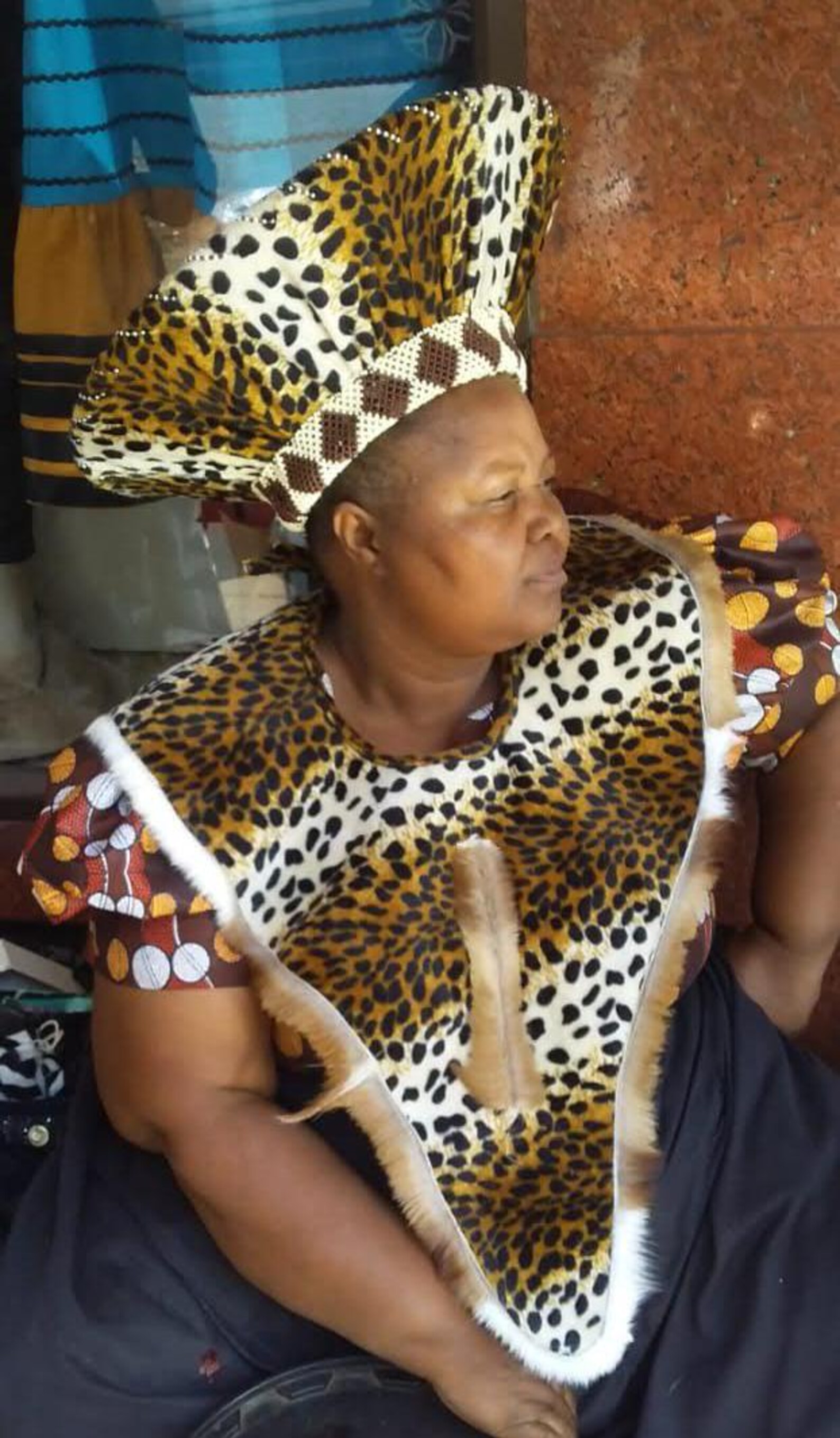 4 Piece Extra Large Leopard Zulu Hat Set With Isipango Warrior ...