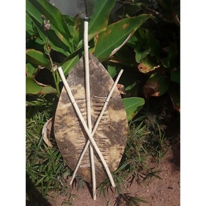 Authentic Black and White Zulu Shield Isihlangu 92cm Tall, Handcrafted ...