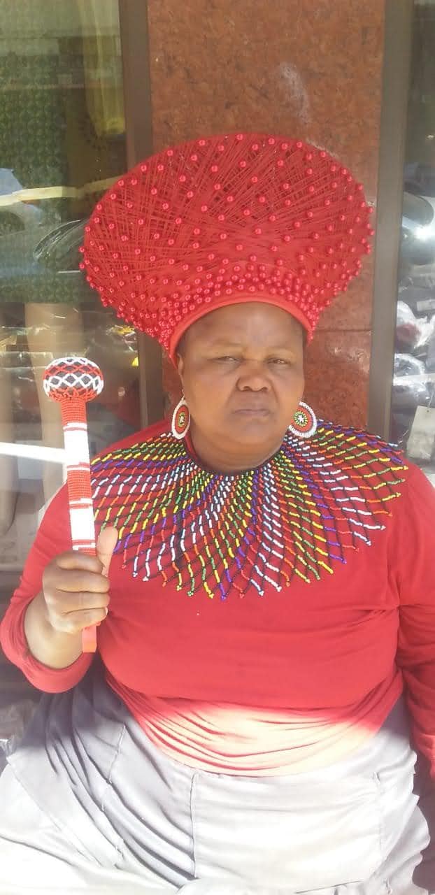 Rare 3-in-1 Woven RED Zulu Isicholo Hat With Gold Pearls, Necklace ...