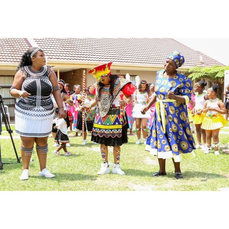 Red Zulu Hat African Hat large Zulu Hat L Isicholo - Etsy