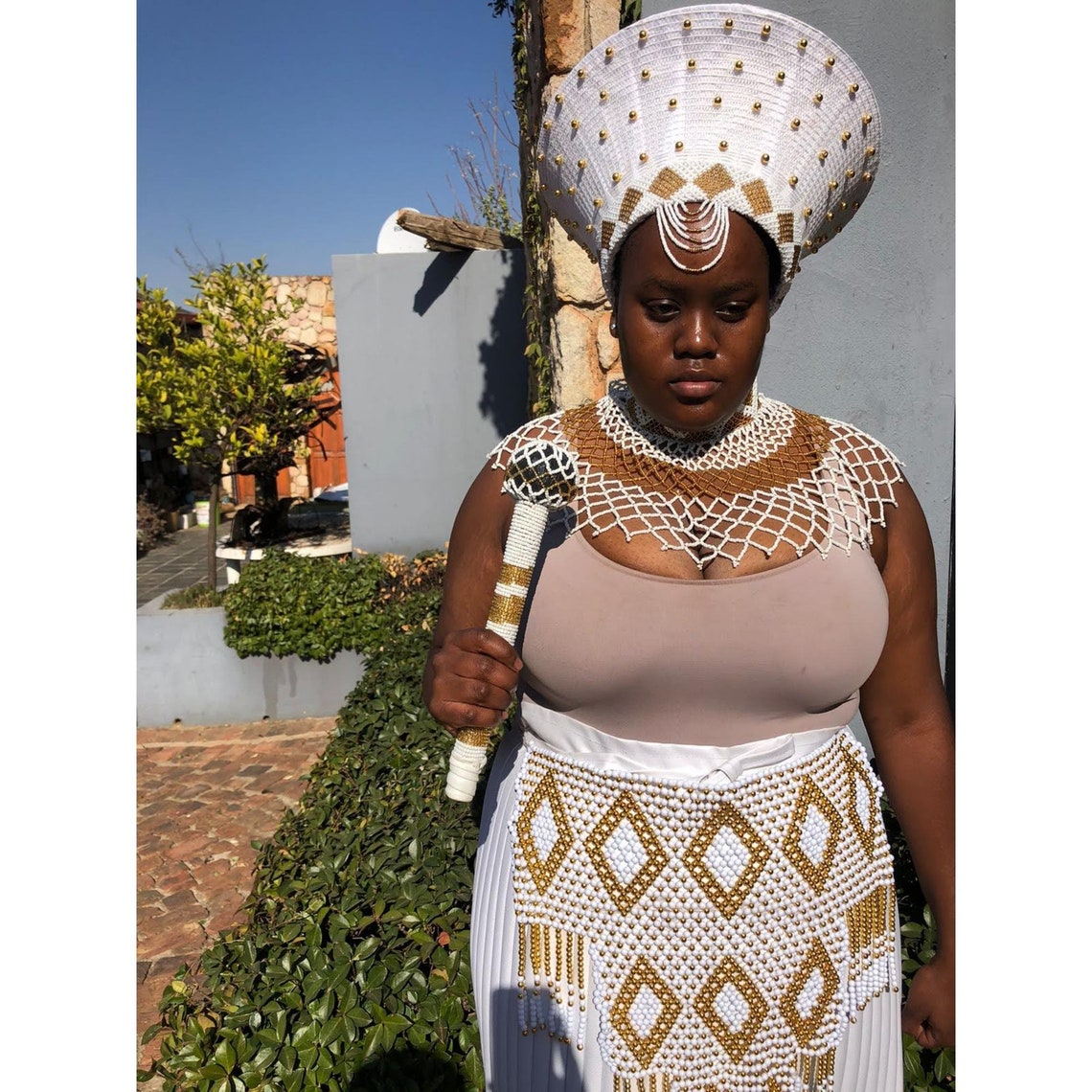 White and Gold Zulu Isicholo Hat Set With Skirt, Necklace, Knobkerrie ...