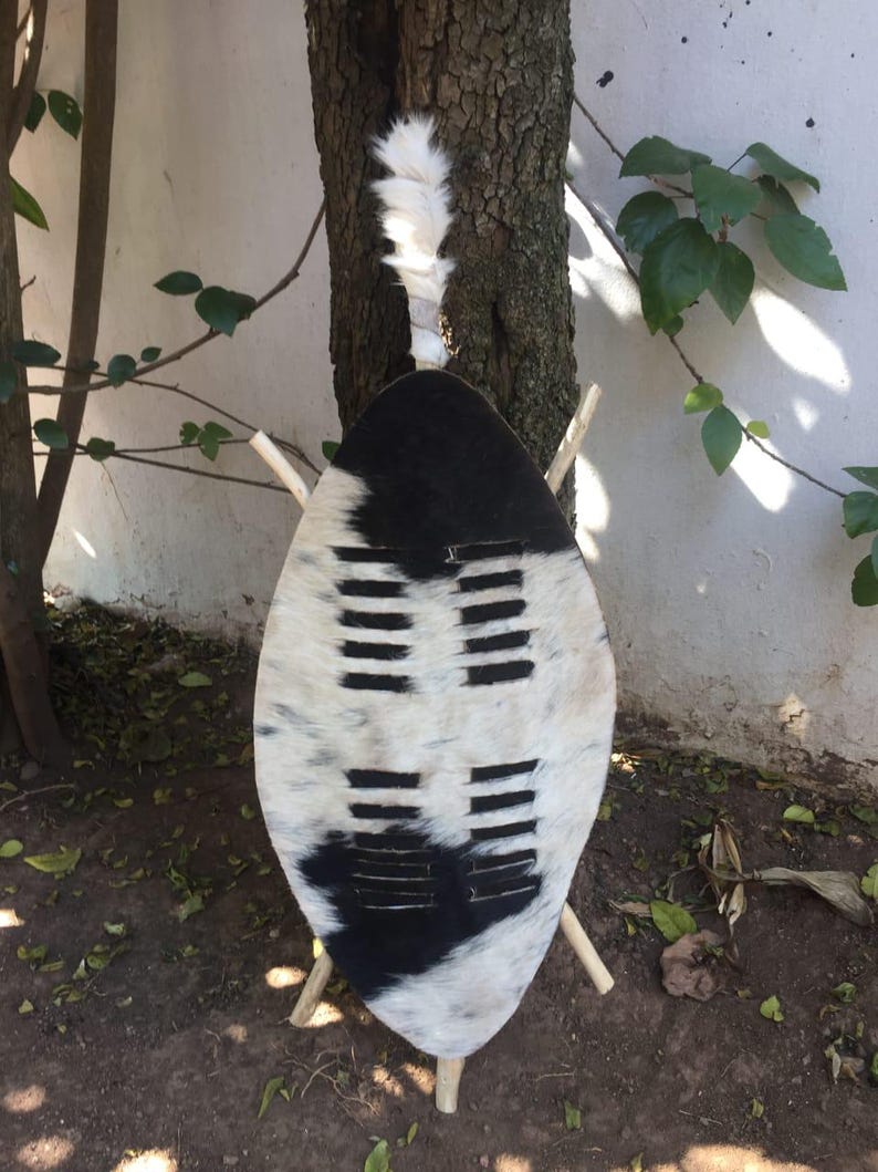 Real Cowskin 70cm Black & White Zulu Warrior Shield (ihawu ...
