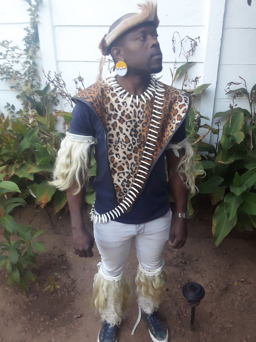 Amashoba Cow Tail Umqhele Mbata Shaka Zulu Ceremony Wedding Attire for ...