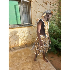 Traditional Zulu Warrior Outfit for Men – Handmade Attire Made of 100% ...