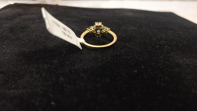 Emerald Green Promise Ring 18k Gold Round Diamond Wedding - Etsy