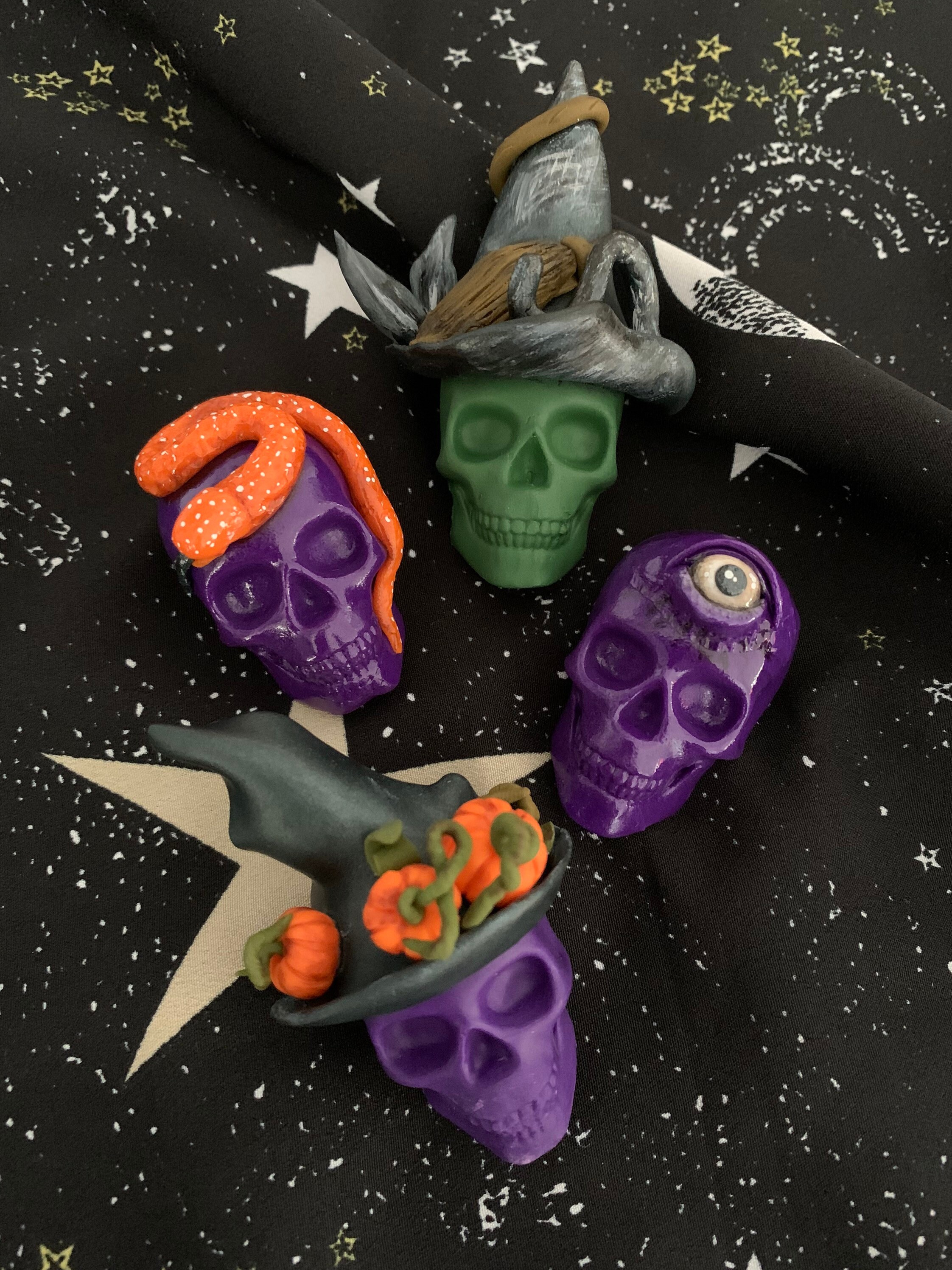 Skull Brooch Pin Badge Purple Skull With Cyclops Eye - Etsy