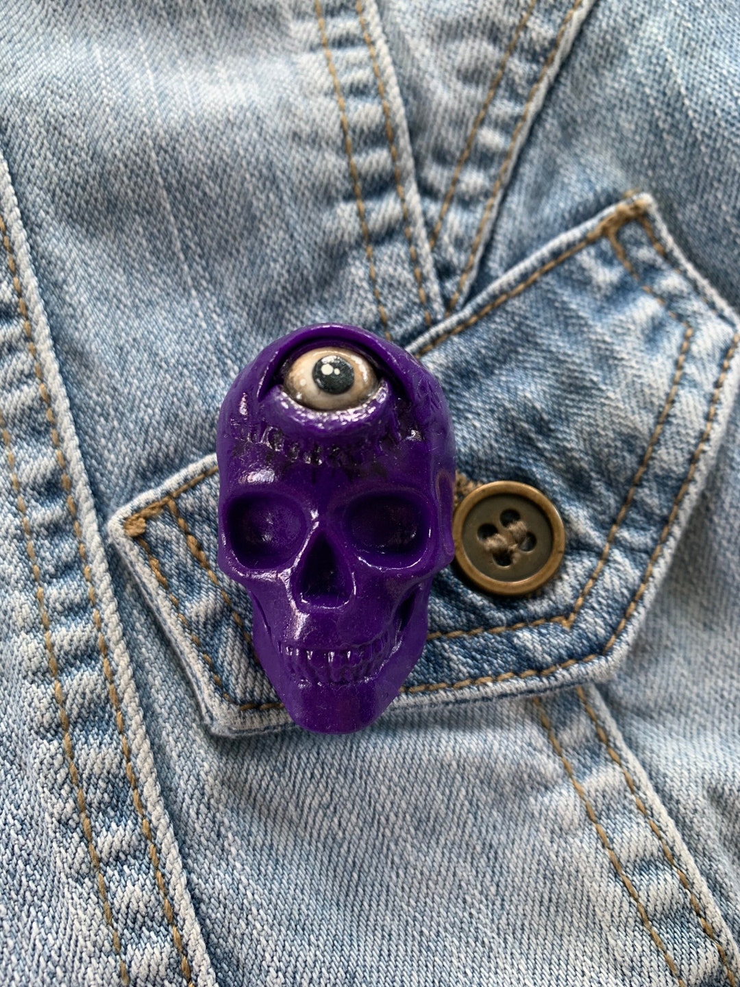 Skull Brooch Pin Badge Purple Skull With Cyclops Eye - Etsy