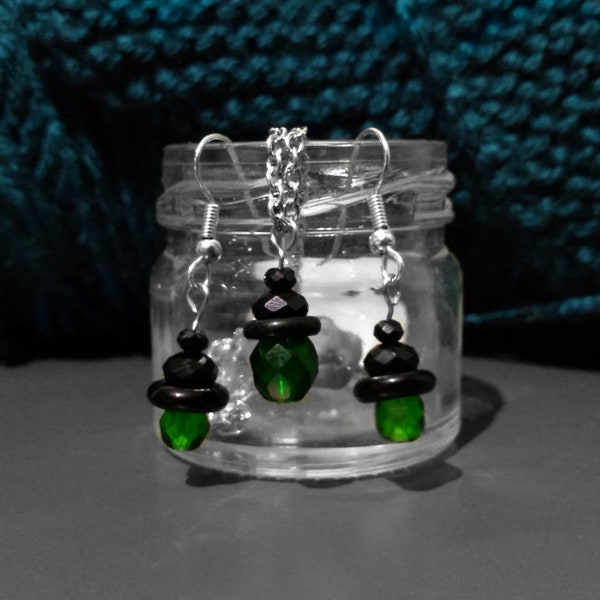 Elphaba Necklace - Etsy