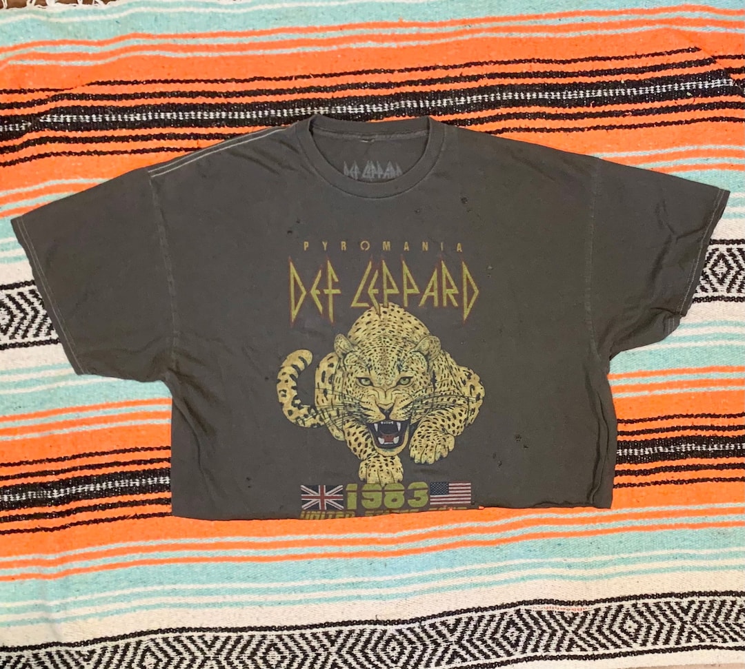 Def Leppard Oversized Crop Def Leppard Shirt Cropped Tee - Etsy