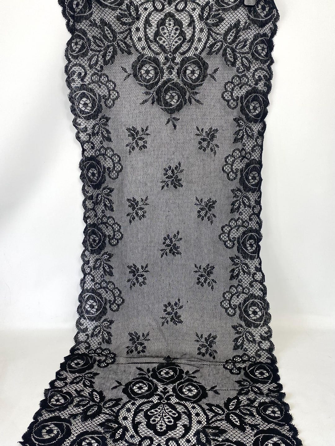 Vintage Spanish Black Lace Table Runner: Mid-century Rose Pattern - Etsy UK