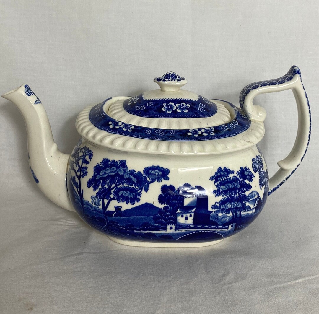 Vintage Copeland Teapot. Spodes Tower. Blue and White. Made - Etsy