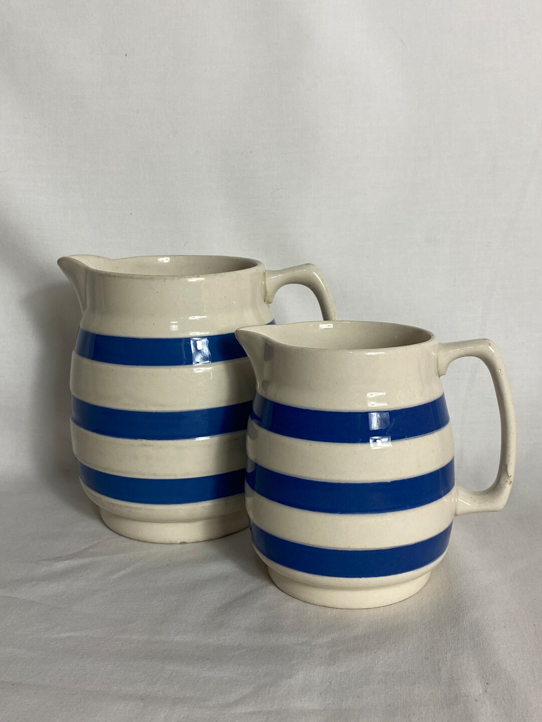 2 Vintage Jugs - Chef Ware - Cornish Ware Style - Blue and White ...