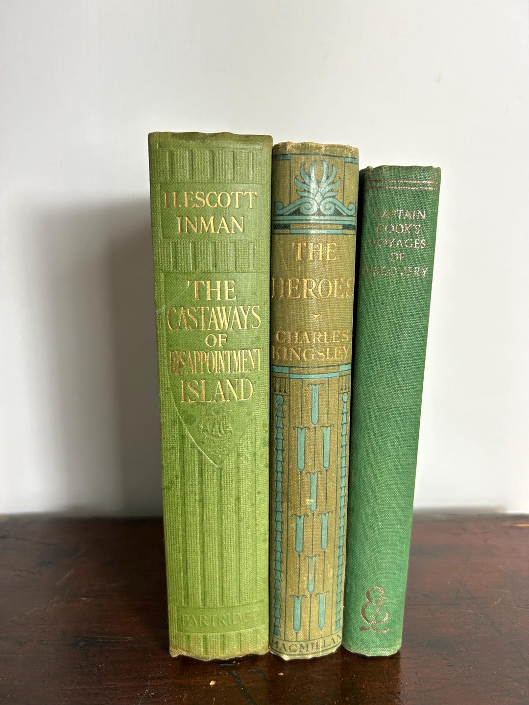 Vintage Decorative Book Bundle: Antique Books - Colourful Eclectic ...