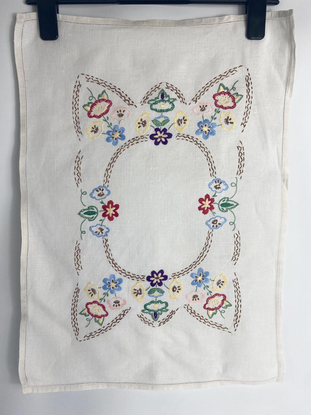 Hand Embroidered Linen Tray Cloth: 1950s Floral Table Mat - Etsy