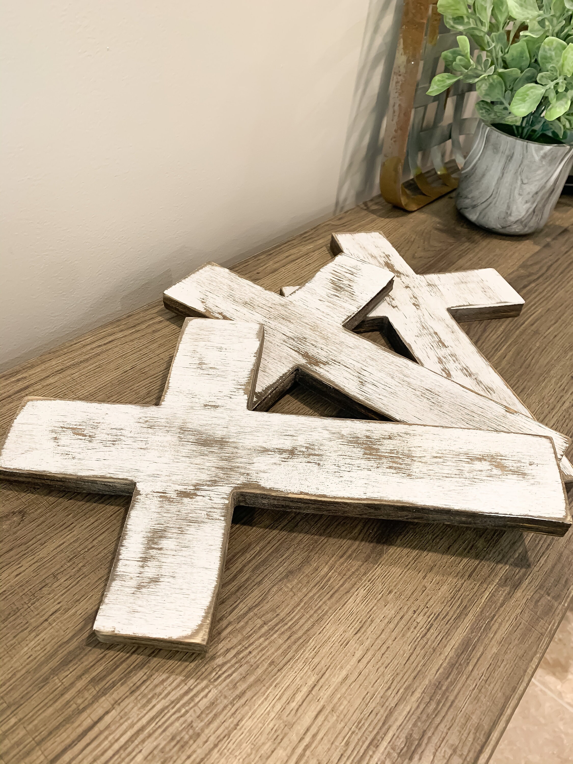 Distressed Rustic Cross / Distressed Cross Wall Sign / Cross | Etsy
