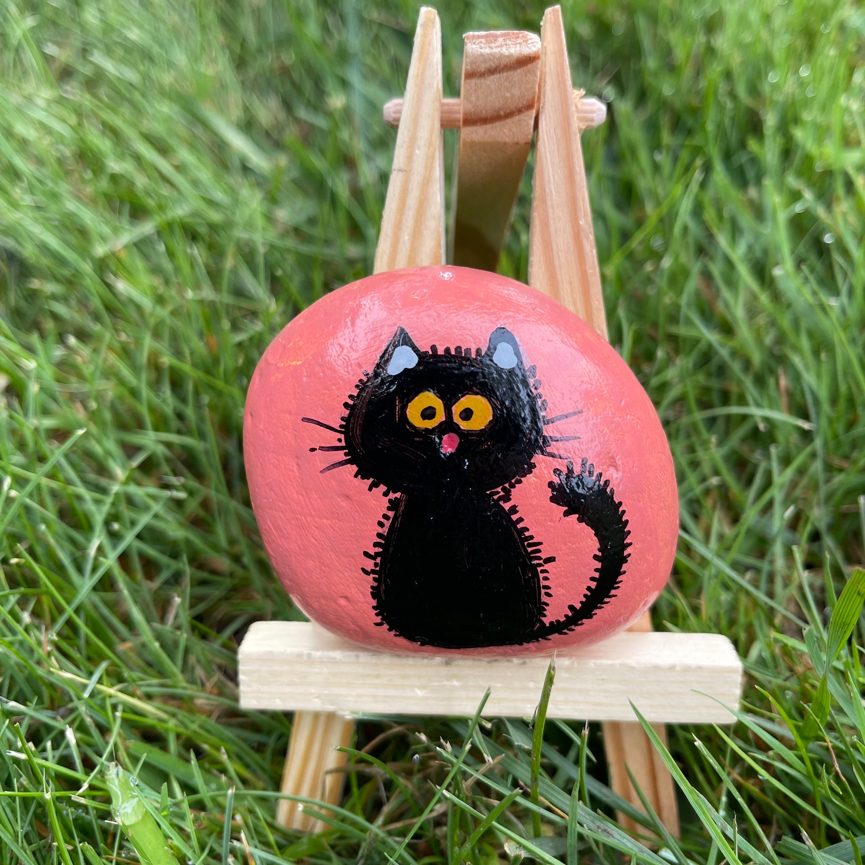 Hand-painted Cat Kitten Rock Art: Ocean Stone Decor - Etsy