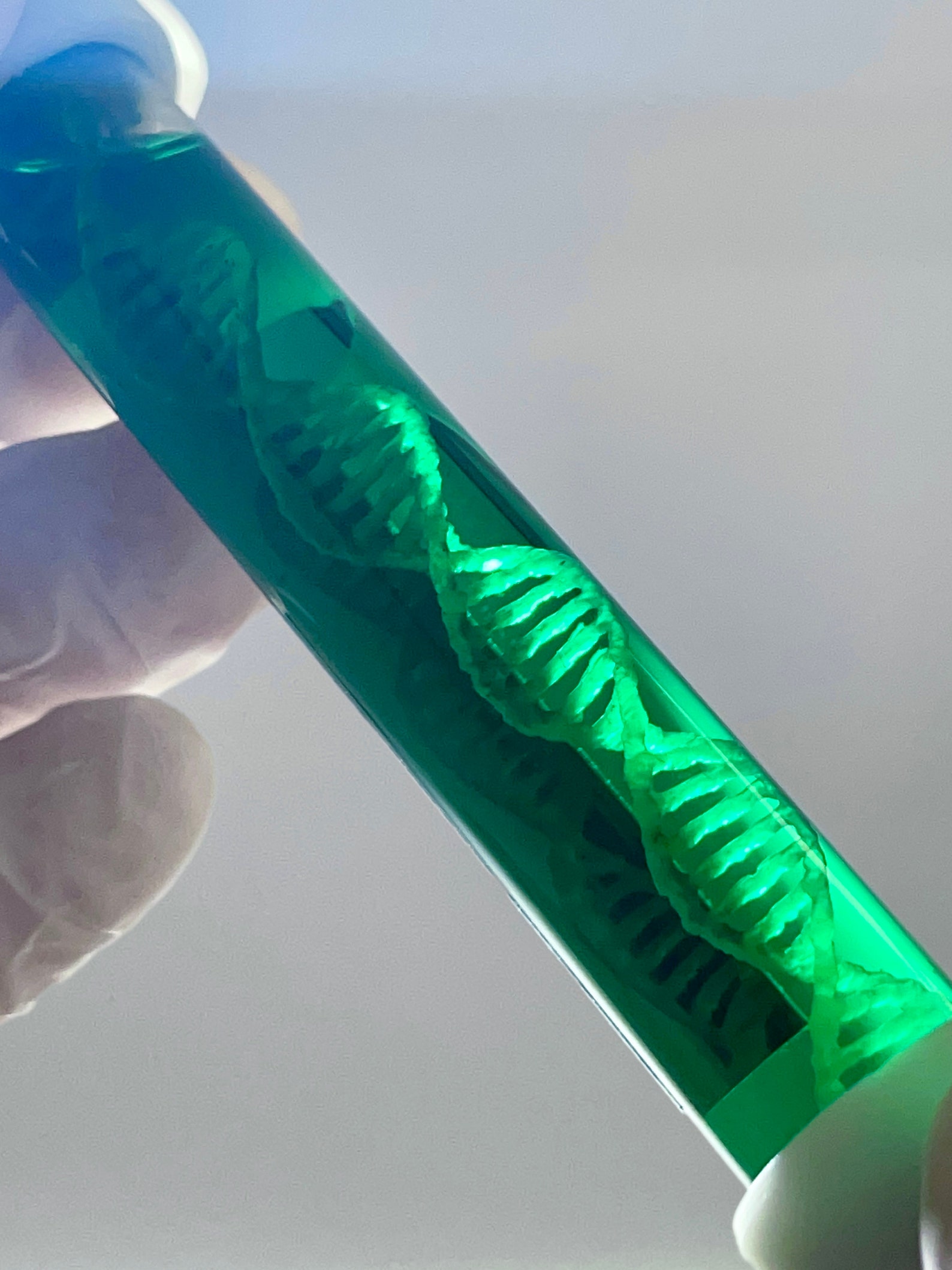 Oscorp Green Goblin formula Serum Injector Prop spider-man - Etsy Canada