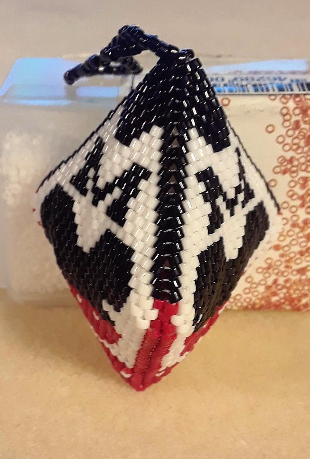 3D Peyote Pod "min and Mick Ear Pod" Patterns 22 Rows - WARNING - This ...