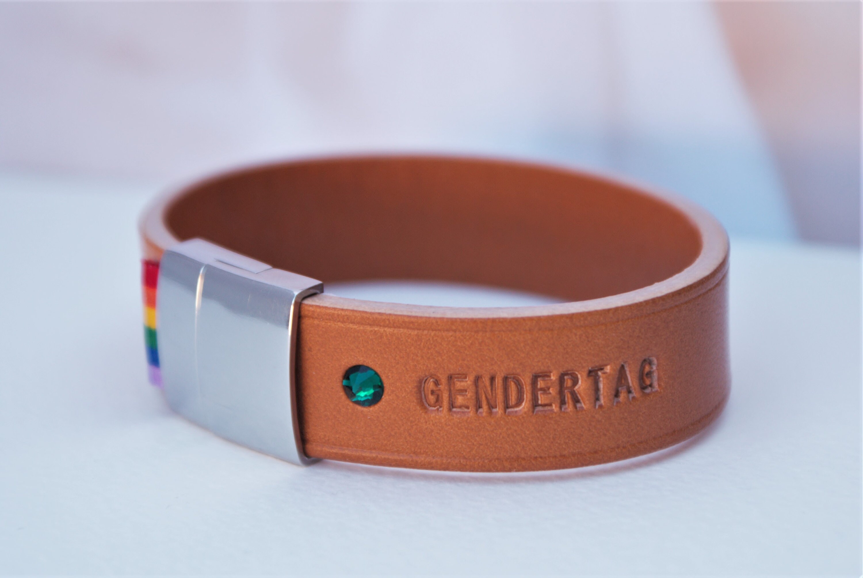 Pulsera de cuero transgénero regalo trans saliendo - Etsy España