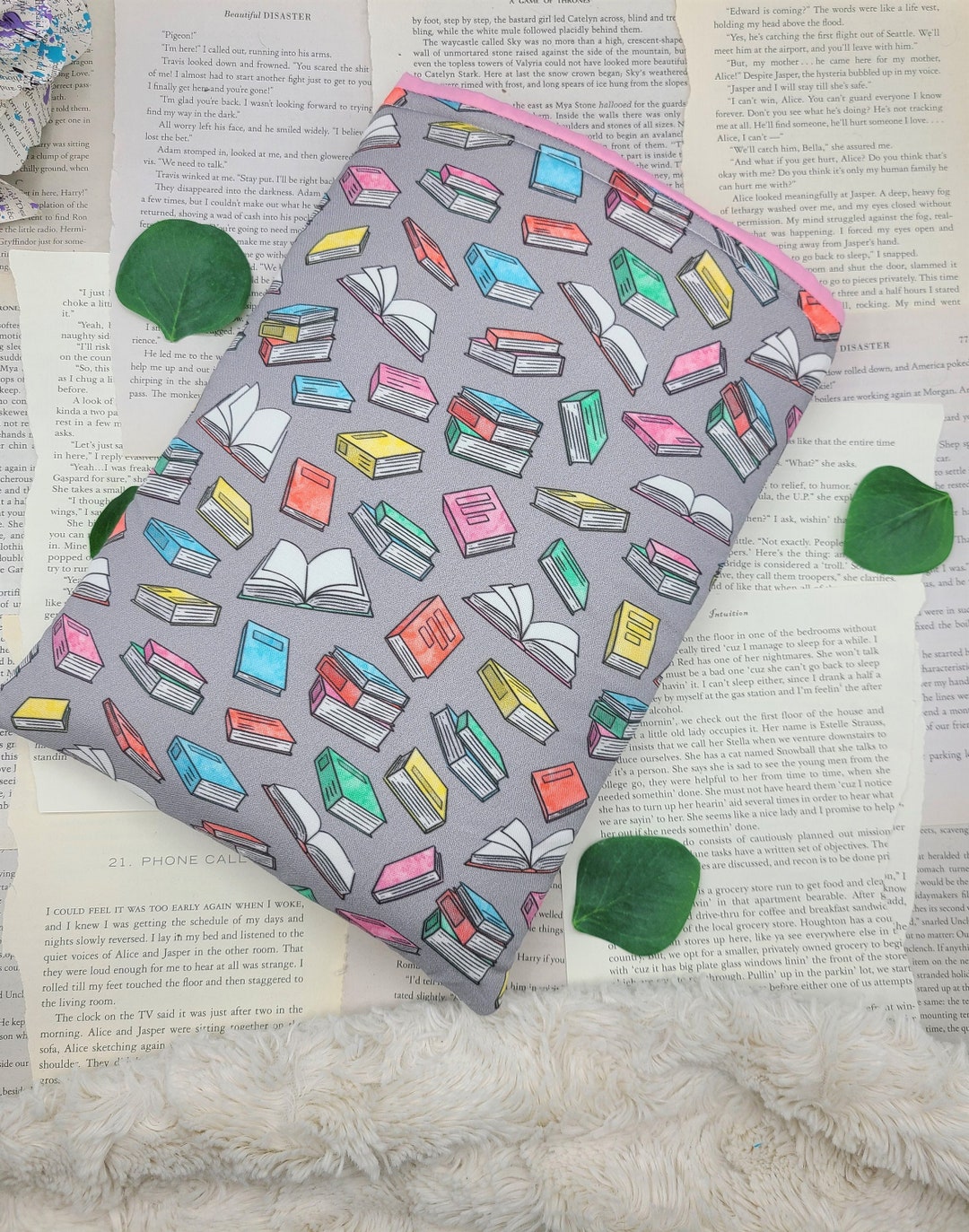 Reading Book Sleeve, Reading Gift for Her, Paperback Protector, Bookish ...