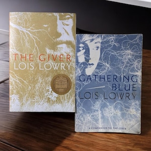 1993/2000 "the Giver / Gathering Blue" Lois Lowry Young Adult Fiction ...