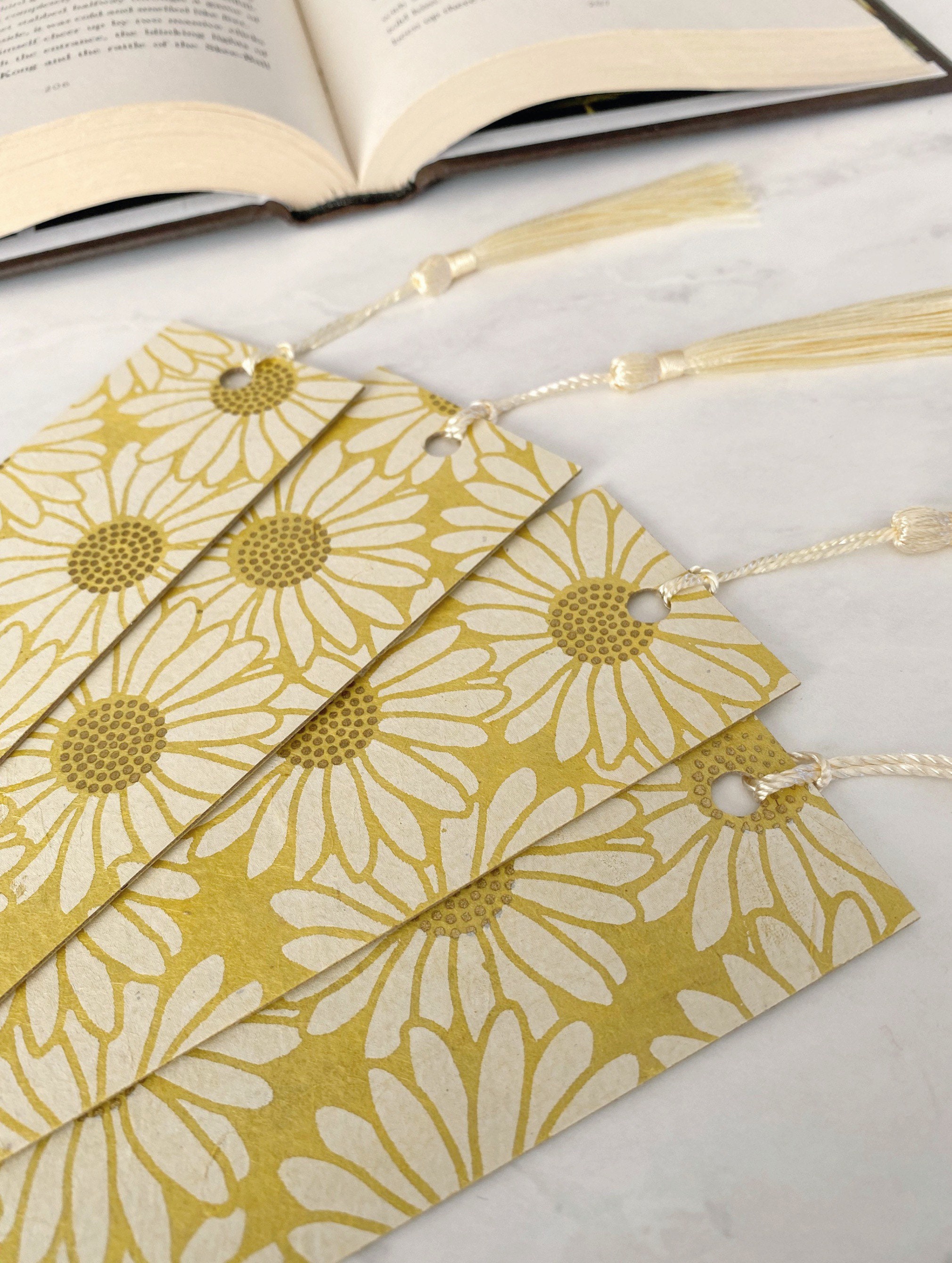 Flower Bookmark Daisy Bookmark with Tassel Handmade | Etsy