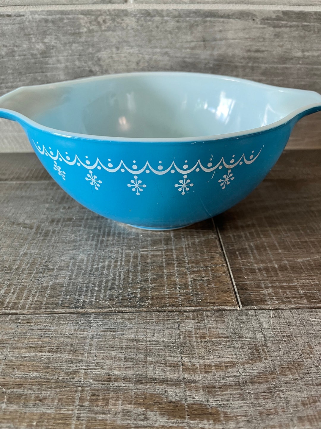 Vintage Pyrex 442 Cinderella 1.5qt Bowl Snowflake Garland Mixing Bowl ...