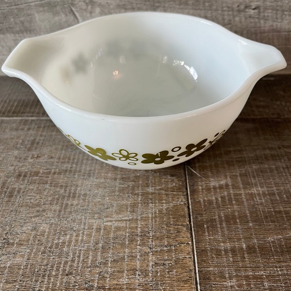 Pyrex Crazy Daisy - Etsy