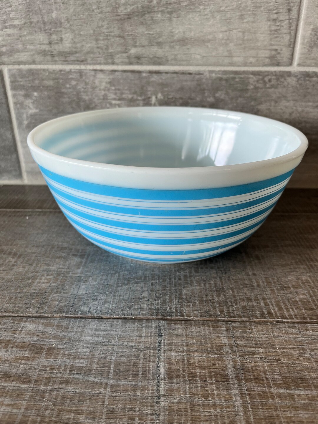 Vintage Pyrex Blue & White Stripes 403 2.5 Quarts Nesting Mixing Bowl ...