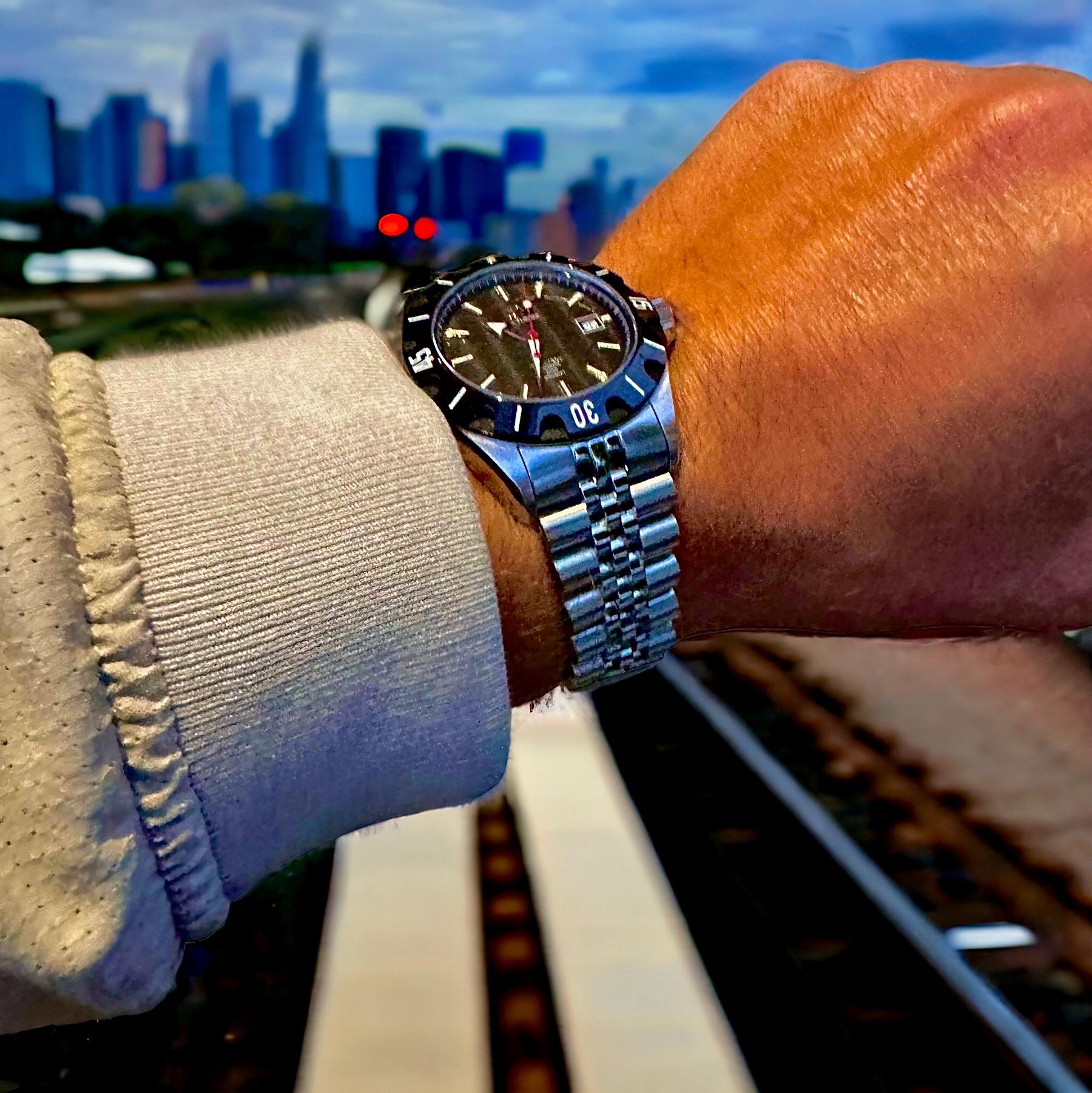 Men’s Swiss Automatic Dive Watch – Jack Turner “tsunami” 300M Limited ...