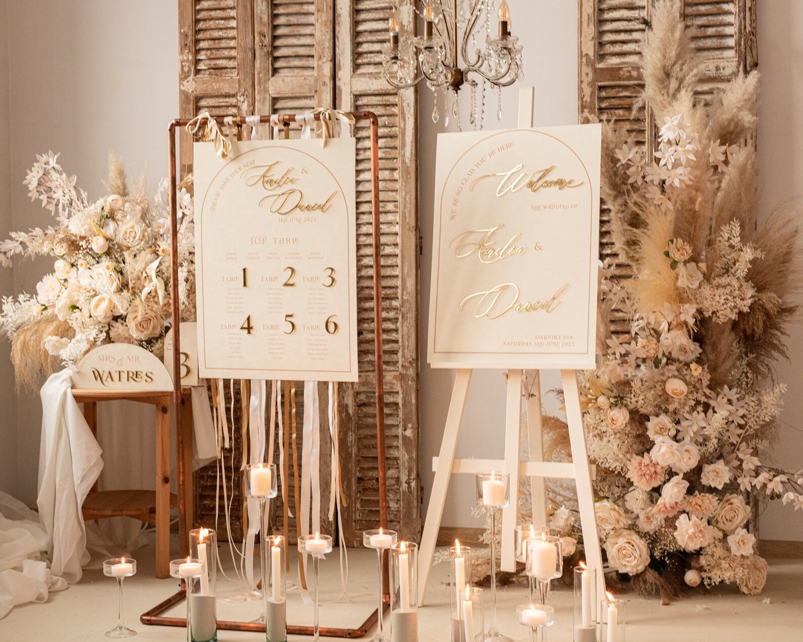 Golden Acrylic Top Table Mr & Mrs Signs With Stand, Ivory Velvet Gold ...