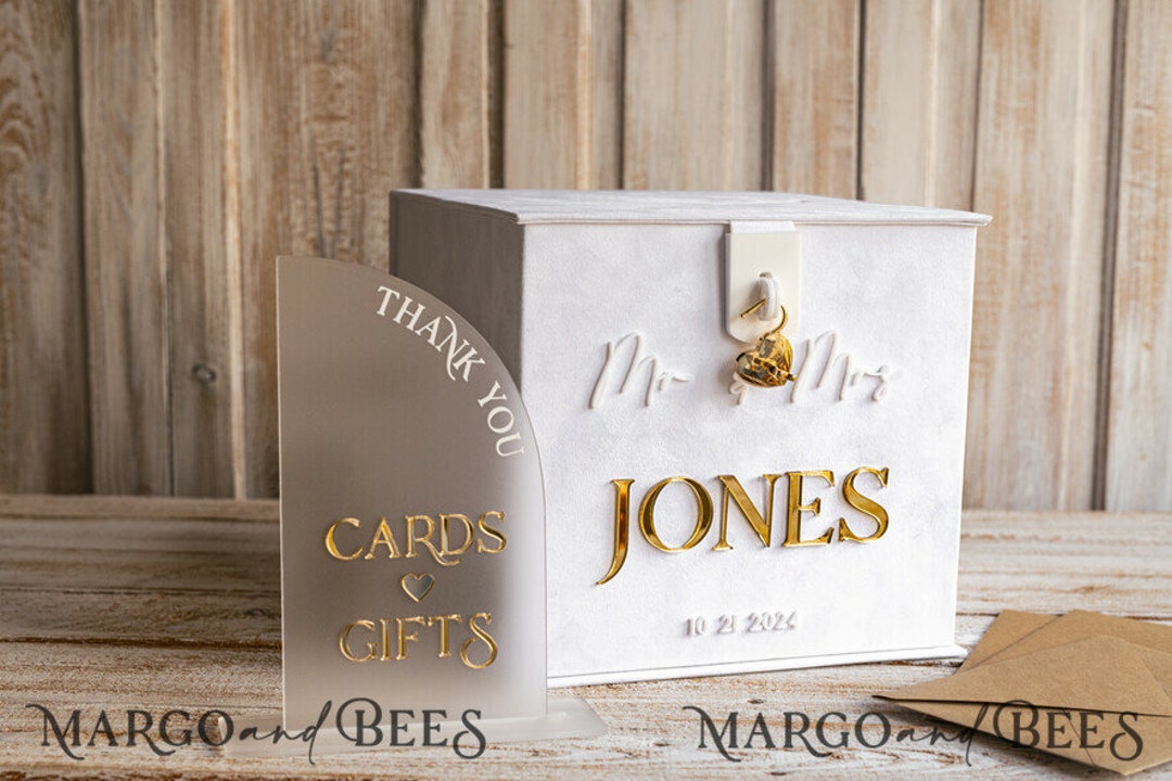 White Gift Card Box With Heardshaped Lock & Cards Gifts Sign Set Velvet ...