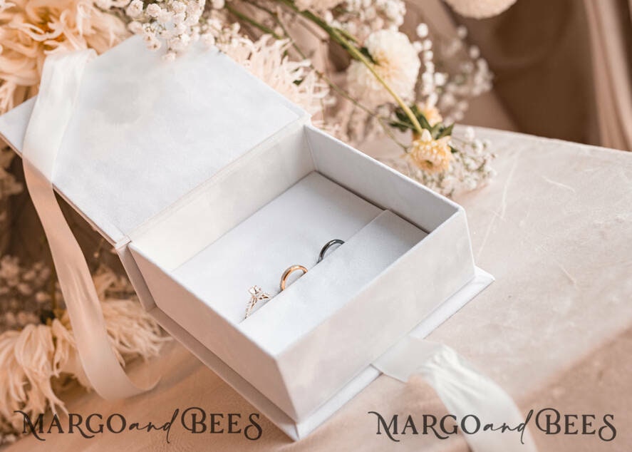Pure White Ring Box for Wedding Ceremony 3 Rings White Golden - Etsy