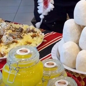 Jameed Arabic Food, Mansaf Traditional Bedouins Old Food Support ...