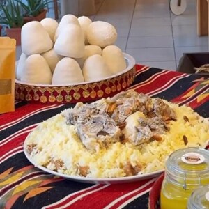 Jameed Arabic Food, Mansaf Traditional Bedouins Old Food Support ...